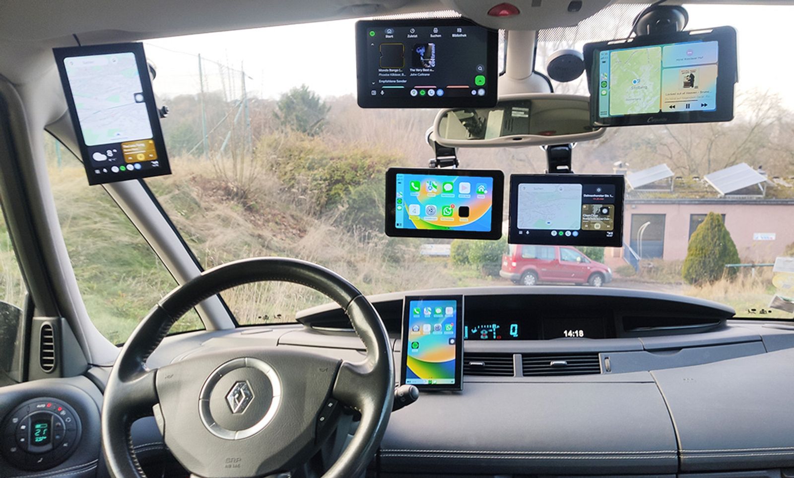 Nachrüst-Displays im Test: Wie gut klappt Android Auto & CarPlay?