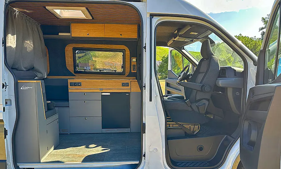 Eifelland Nissan Interstar-e: Elektro-Surferbus aus der Manufaktur