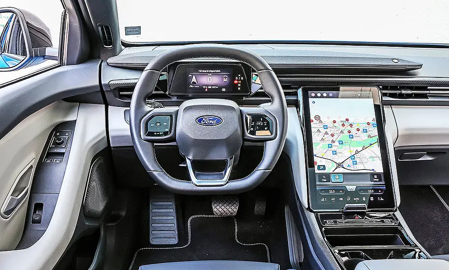 Ford Explorer vs Skoda Enyaq: Kompakte E-SUV im Test-Duell