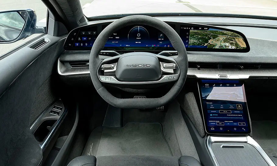 Lucid Air Sapphire (2025): So fährt das 1251-PS-Elektroauto