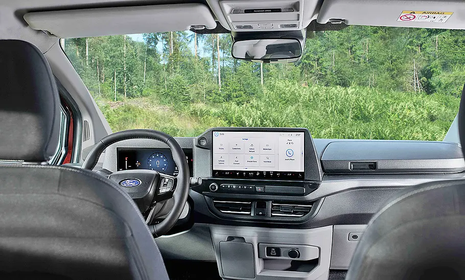 Neue Version für den Ford Nugget: Nun auch mit festem Hochdach