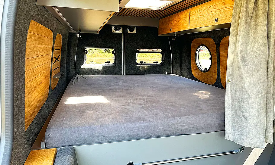 Eifelland Nissan Interstar-e: Elektro-Surferbus aus der Manufaktur