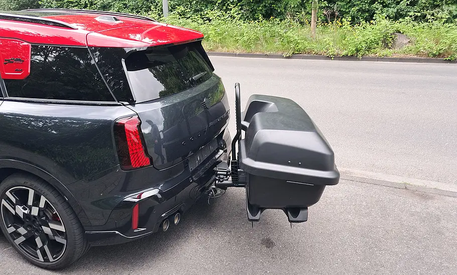 Thule Santu-Heckbox im Test: Zweiter Kofferraum für die AHK