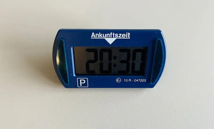 Elektronische Parkscheibe Needit Mini Park im Test: So gut ist sie!