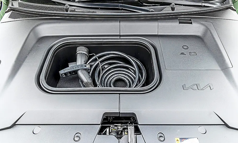 BYD, Fiat, Kia, MG & Skoda: Kompakte E-Autos im Vergleichstest