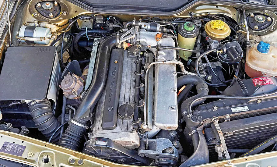 Audi 200 20V Turbo Quattro: Die Oberklasse mit Rallye-Genen