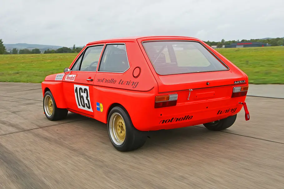 Audi 50 Nothelle: So fährt sich Audis Kleinwagen-Kanone der 70er