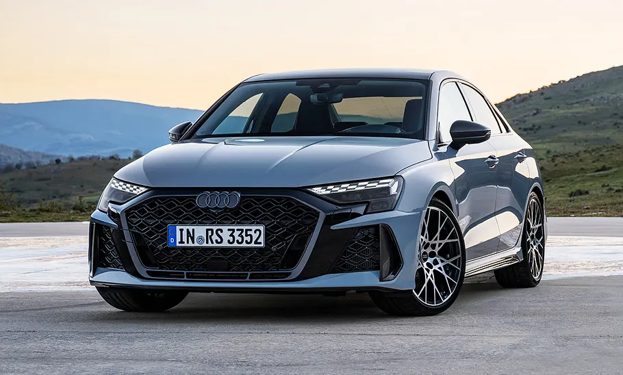 Audi RS 3 Facelift (2024): Erste Testfahrt im 5-Zylinder-Hot Hatch