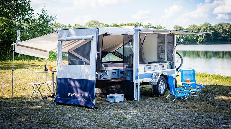 Farfalla Flip und Flap: Mini-Caravans mit modularem Wohnraum