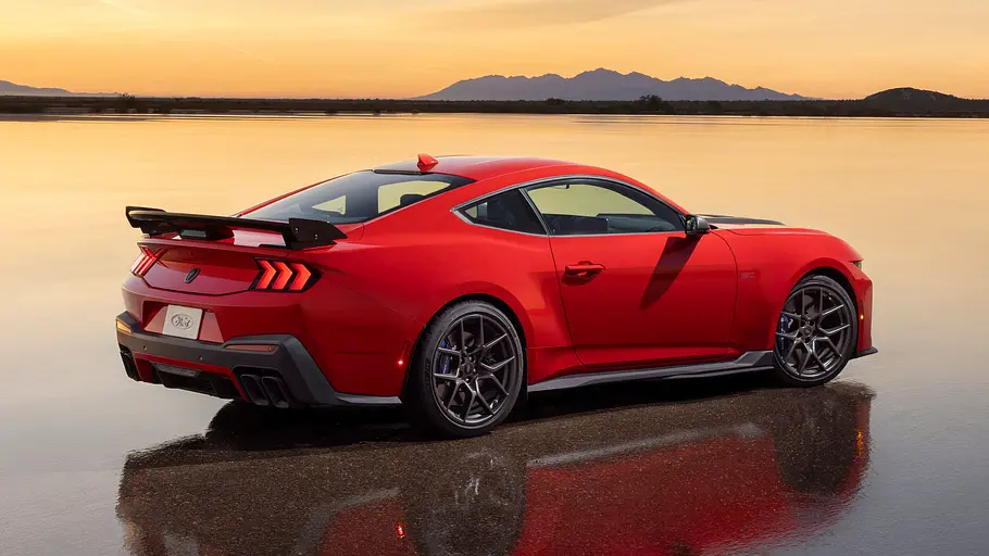 Ford Mustang Dark Horse SC: Bald auch mit Kompressor!