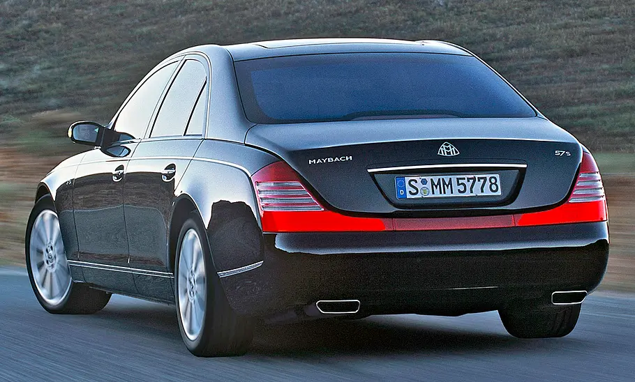 Maybach 57 S: Biturbo-Brecher im Smoking