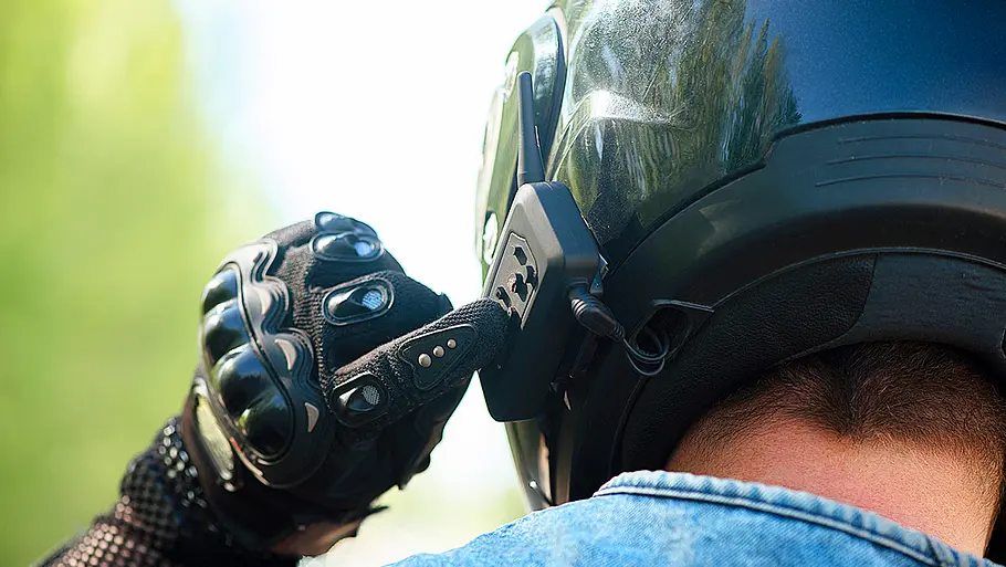 Motorrad-Headset: Kauftipps & verschiedene Modelle im Check