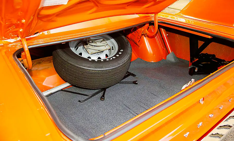 Plymouth Superbird: Hubraum-Gigant mit XXL-Spoiler