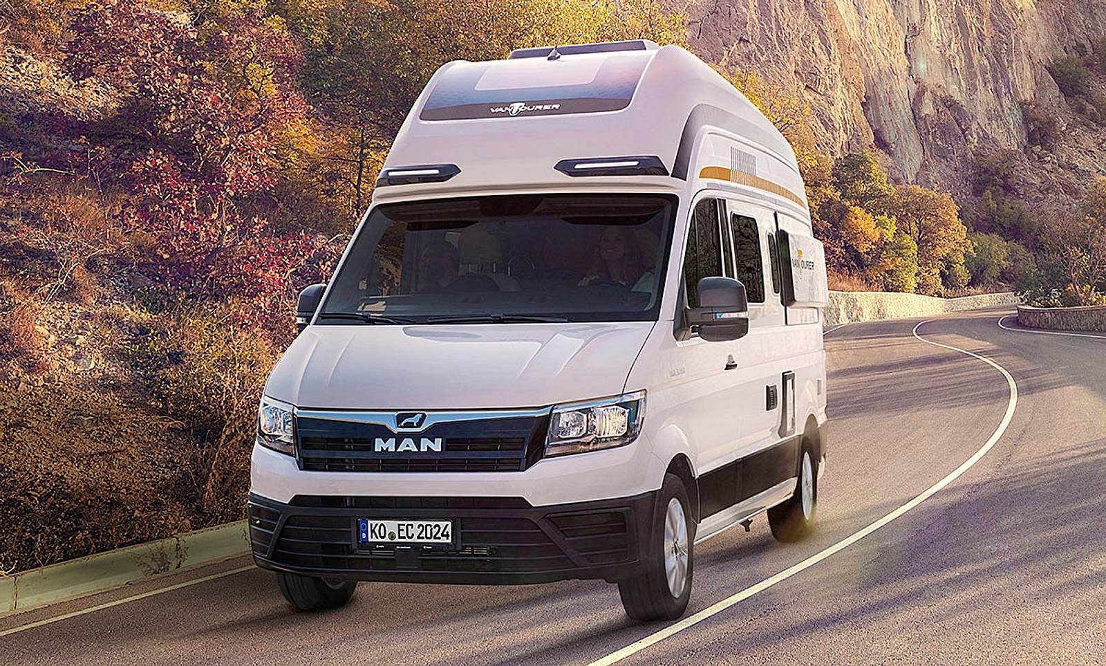 Van Tourer MAN 600 D: Hochdach-Campervan mit 177-PS-Diesel